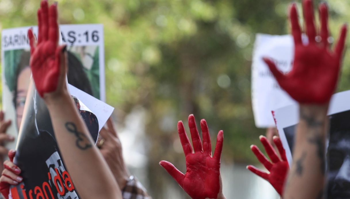 Iran 2022: una rivoluzione contro lo Stato di Dio Iran 2022: una rivoluzione contro lo Stato di Dio