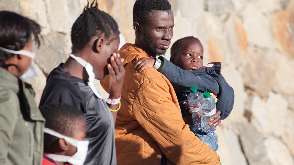 I nuovi decreti sull’immigrazione e i principi umanitari del diritto ...